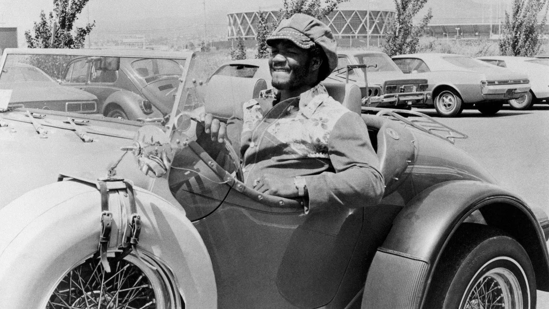 George Foreman szédítően eklektikus autógyűjteménye nagyobbat üt, mint ...